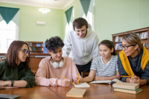 Descubre EDUCEM: el Instituto Universitario del Centro de México ...